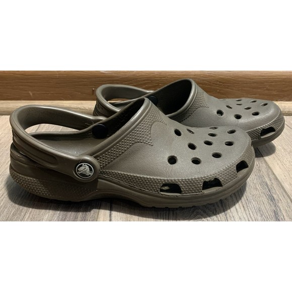 CROCS | Shoes | Crocs Size W67 M45 Dark Brown Chocolate Classic Slip On ...